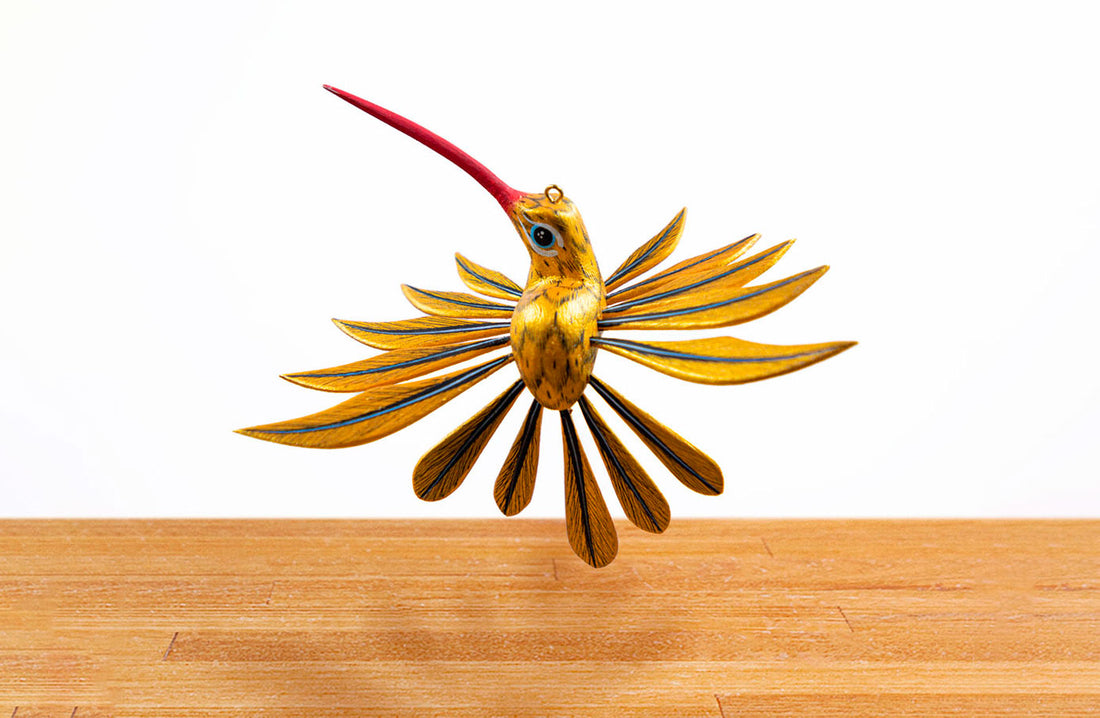 Alebrije colibrí dorado – Casa Mejicú